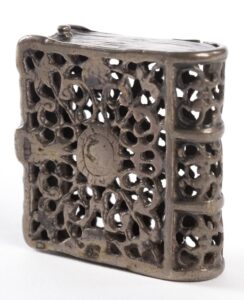 The Pomander: Perfume and Protection – IAJA – International Antique ...